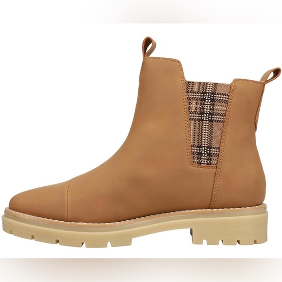 Toms | Shoes | Nwt Toms Womens Skylar Boot Tof Synth Nubucktar Size 85 ...